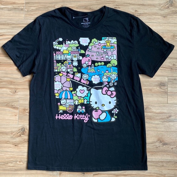 Sanrio | Tops | Sanrio Hello Kitty City Scene Black 0 Cotton Boyfriend ...